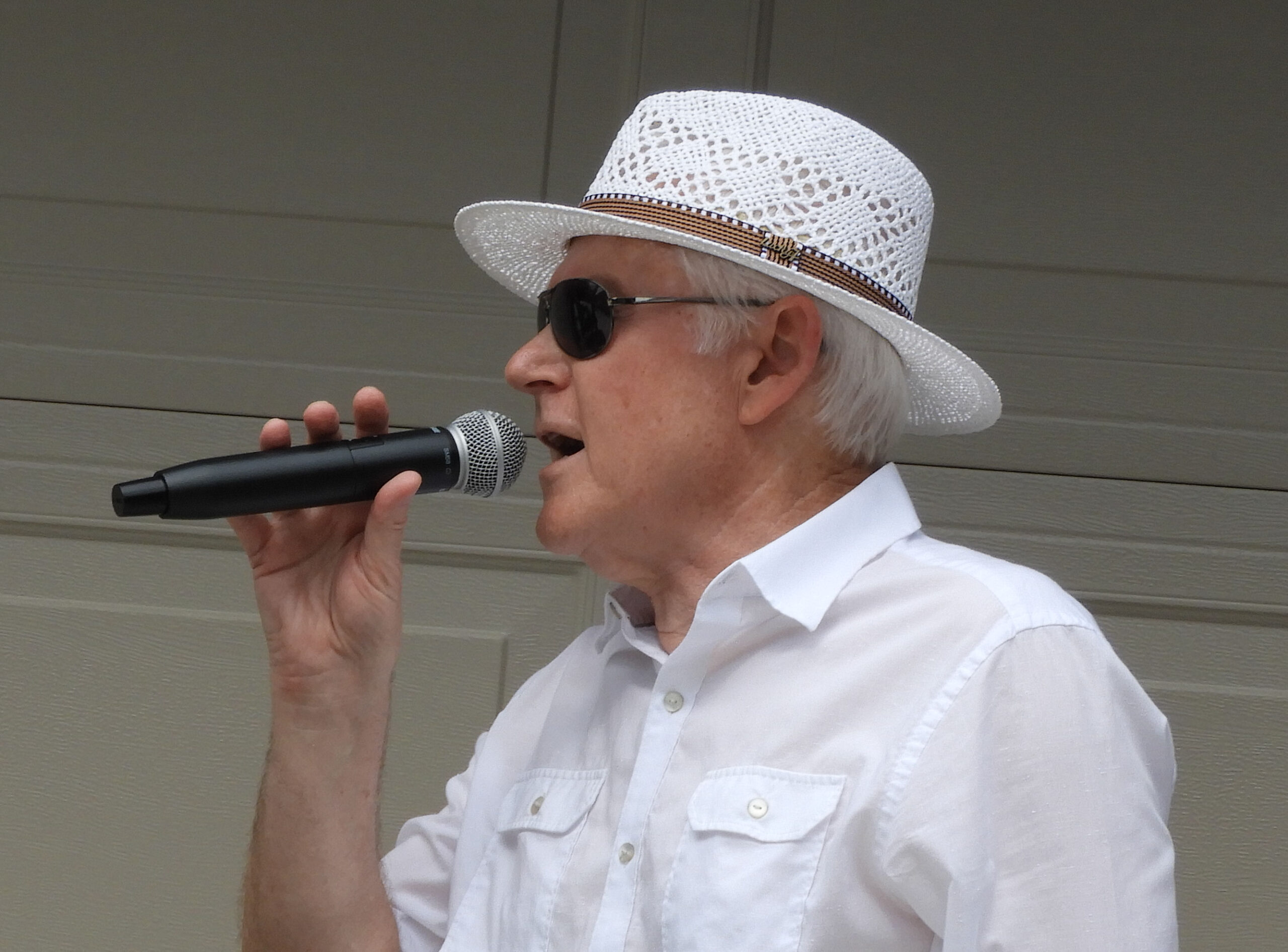 Dennis Hill Solo - Memory Road Music